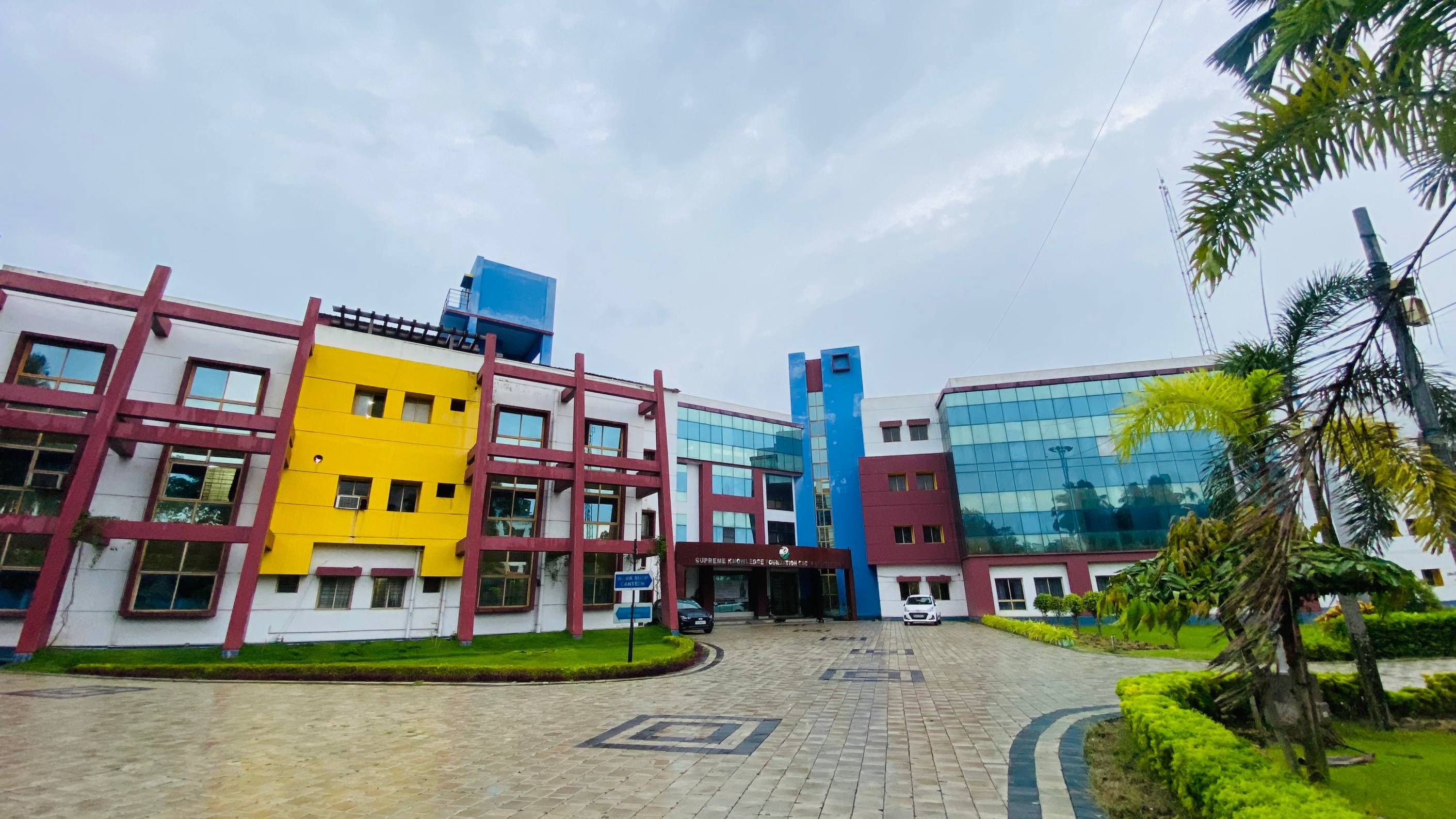 SKF Admissions 2026